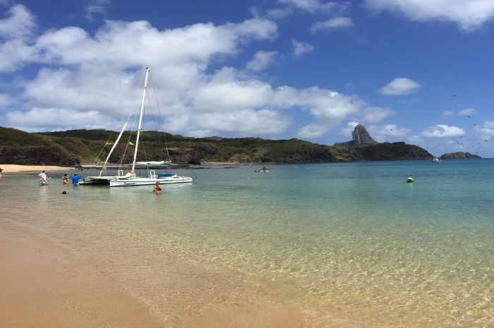 Noronha faz aniversário, veja atrações do destino