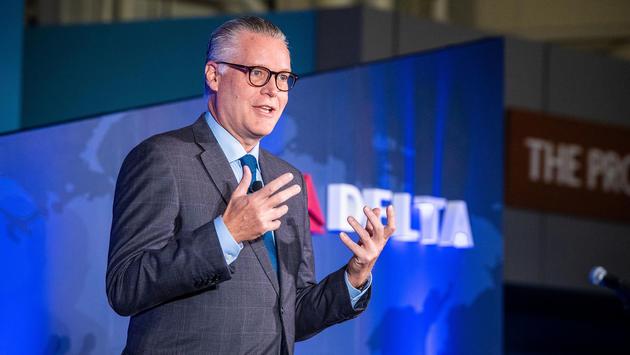 CEO da Delta admite que preços das passagens aéreas irão subir