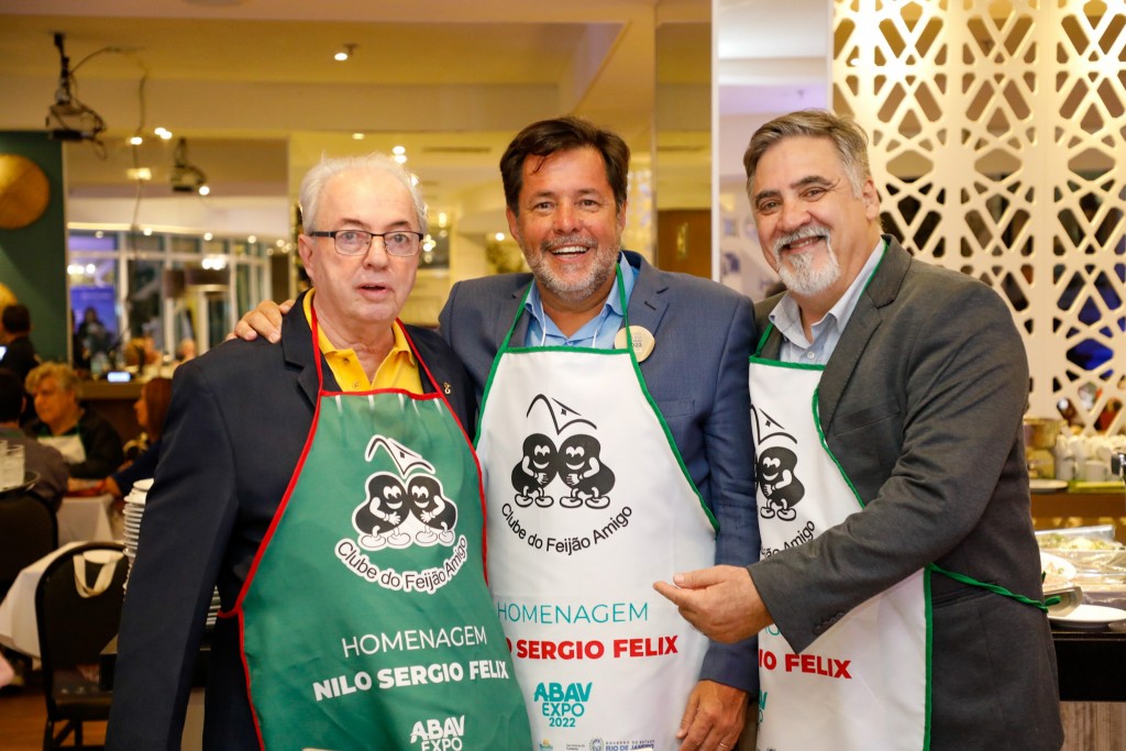 Emocionante: Clube do Feijão Amigo homenageia Nilo Sérgio Felix; veja ...