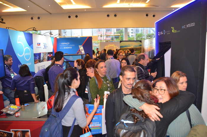 Feira EBS acontece em São Paulo; veja fotos - M&E | Mercado e Eventos