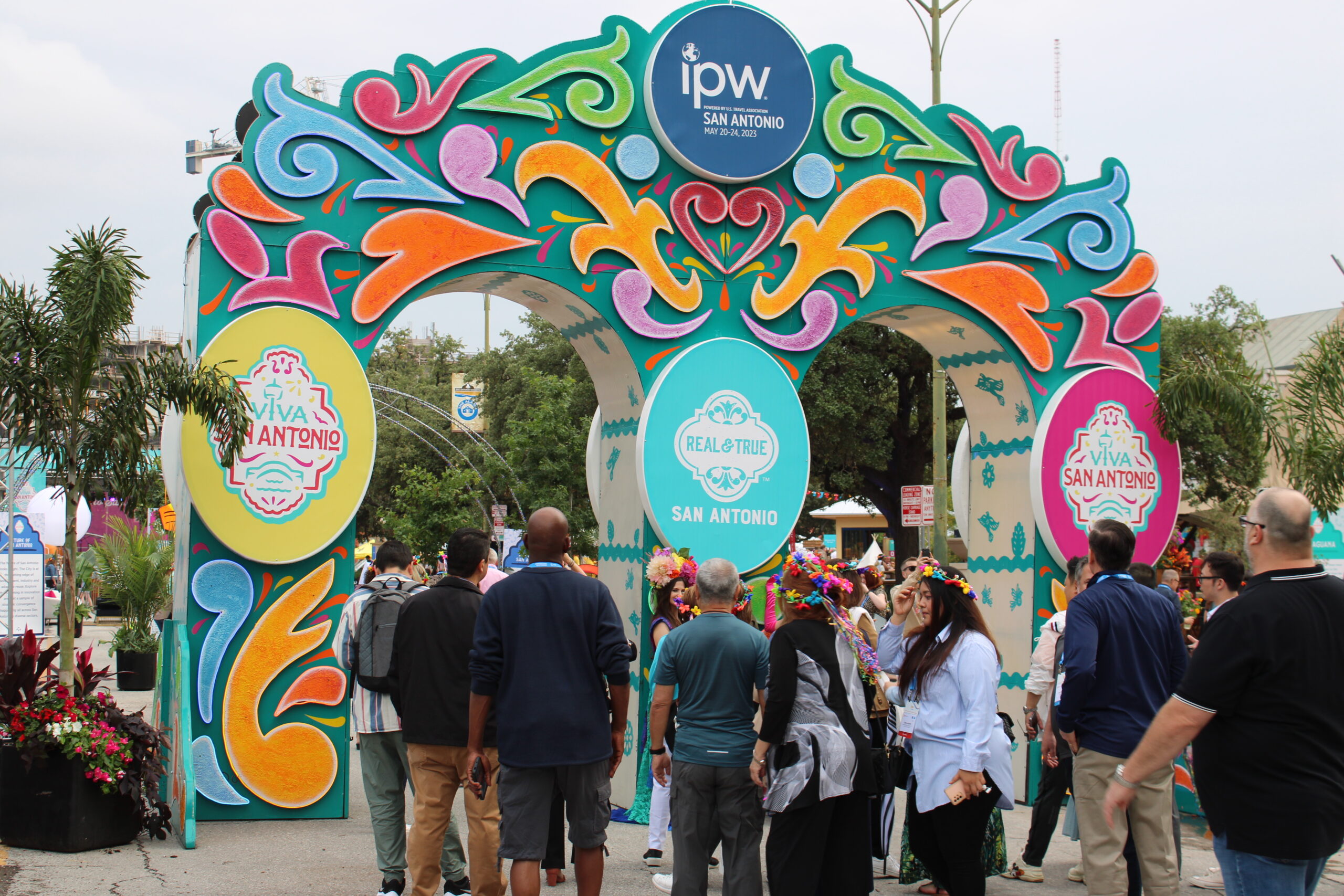 Com Diana Ross e Ziggy Marley, veja a programação das festas e almoços ...