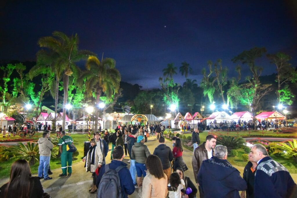 Petrópolis (RJ): aberta oficialmente a 34ª Bauernfest – Festa do Colono ...