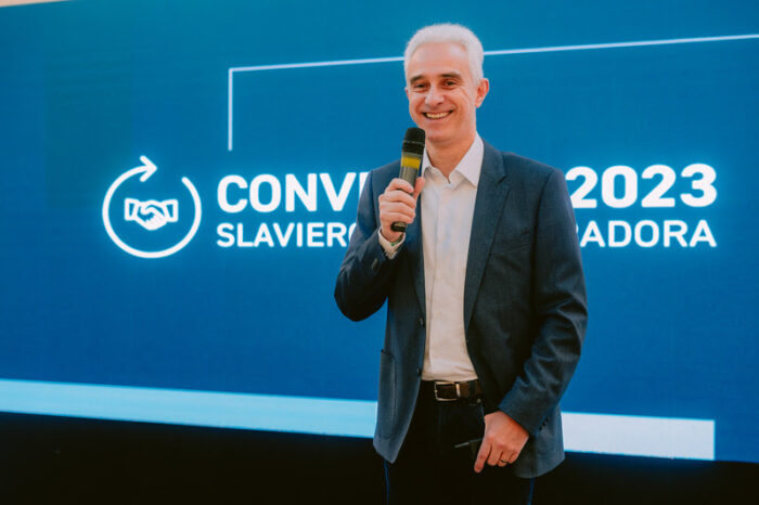Slaviero realiza convenção em Florianópolis