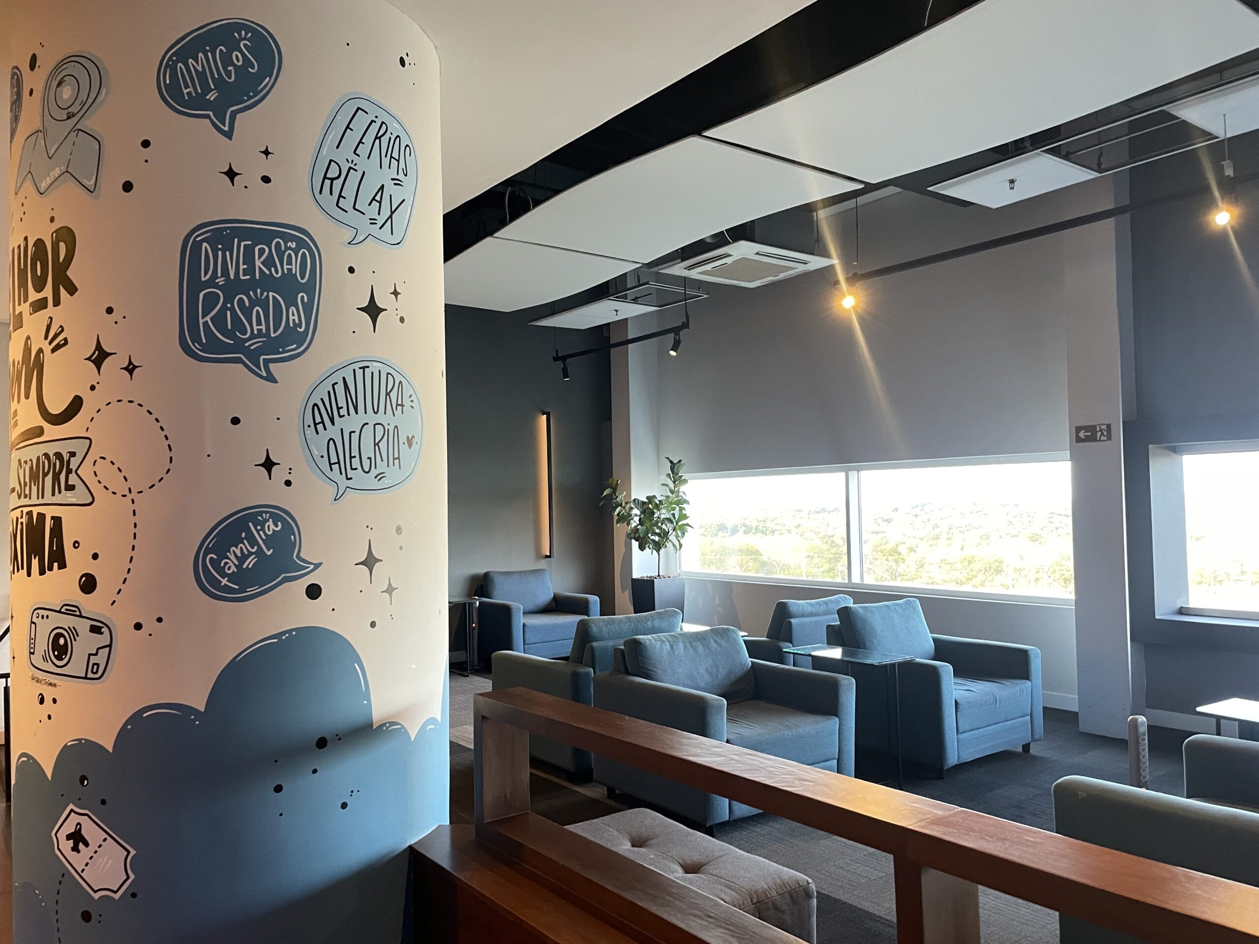 Como é a experiência do Lounge Azul, sala VIP da Azul no Aeroporto de ...