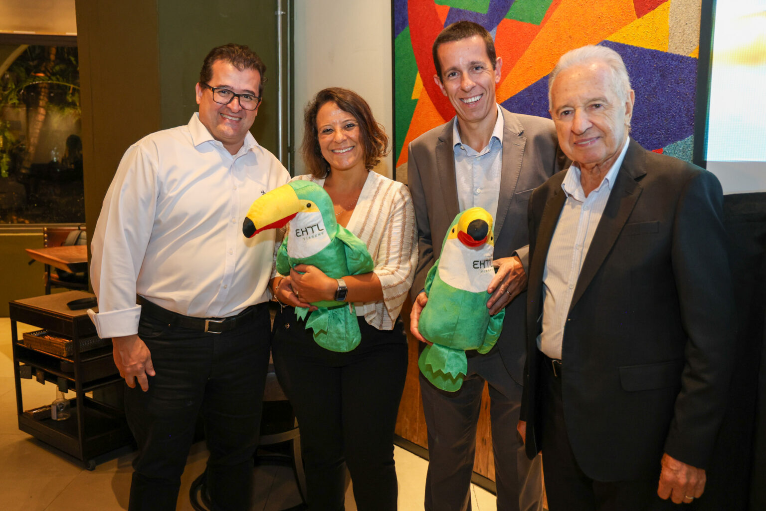 EHTL anuncia entrada no segmento de lazer; veja fotos do evento de ...