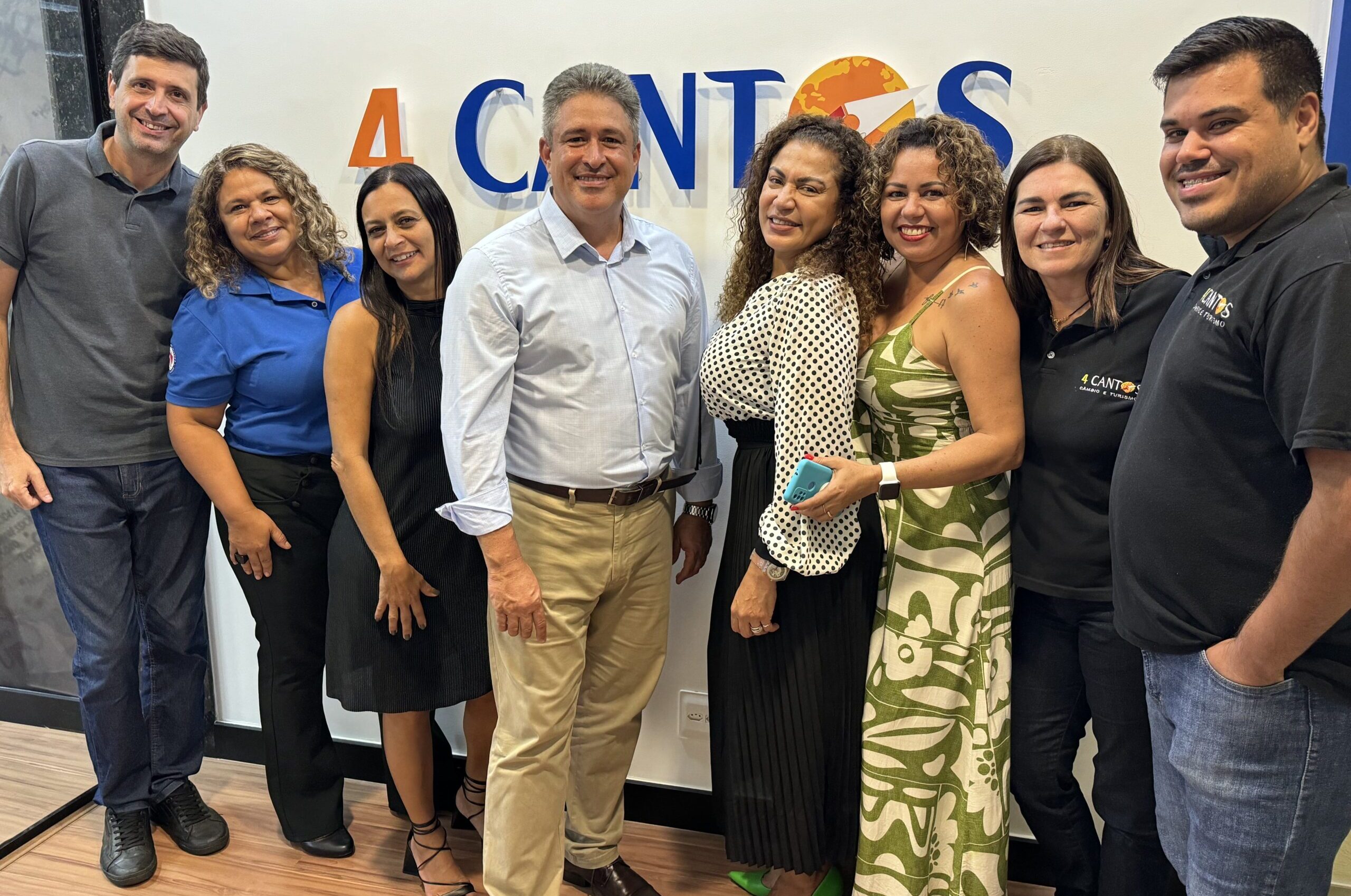 Nova operadora 4 Cantos inaugura escritório no Rio de Janeiro