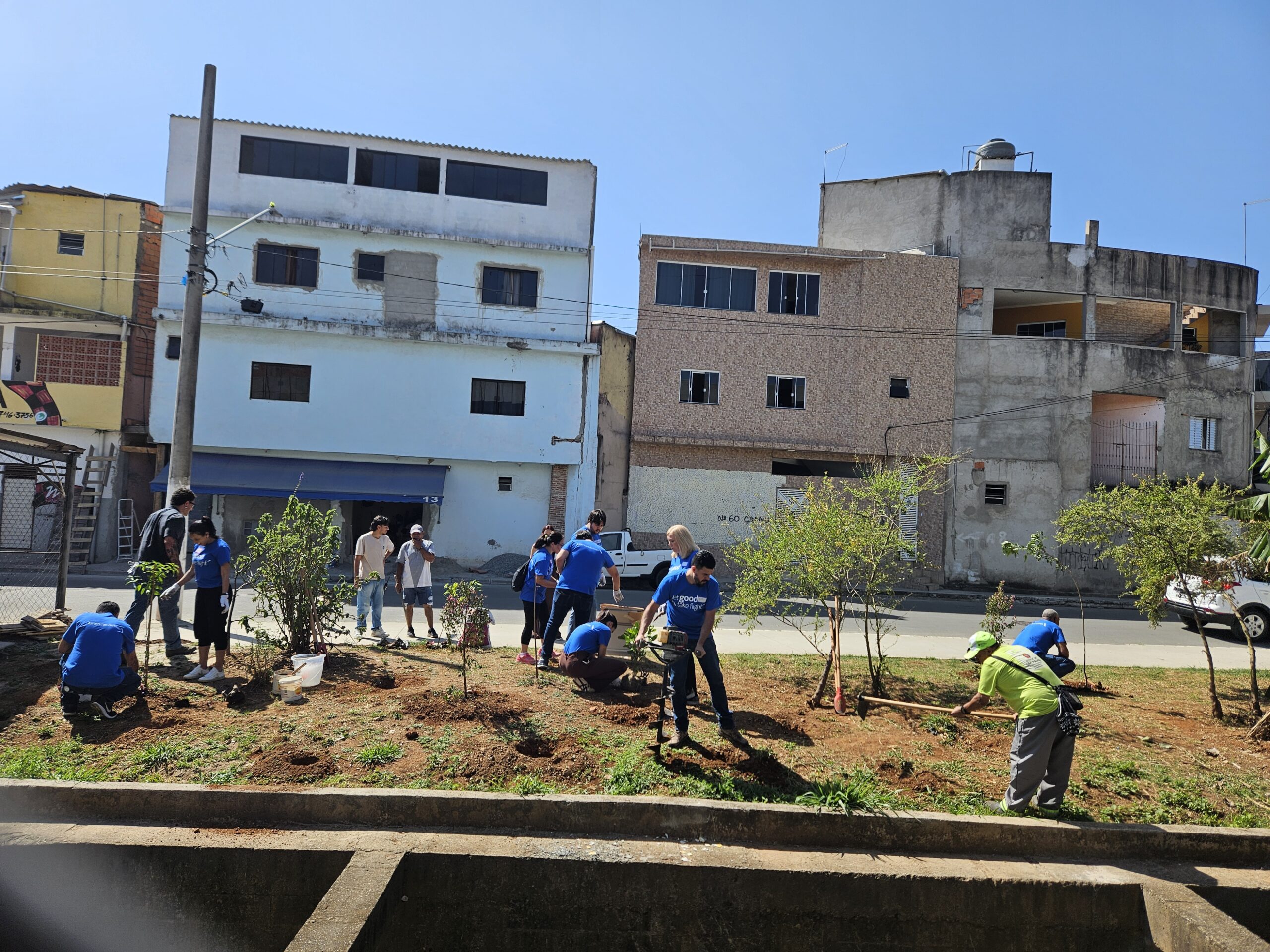 Além dos voos: American Airlines celebra 35 anos no Brasil com ação ...