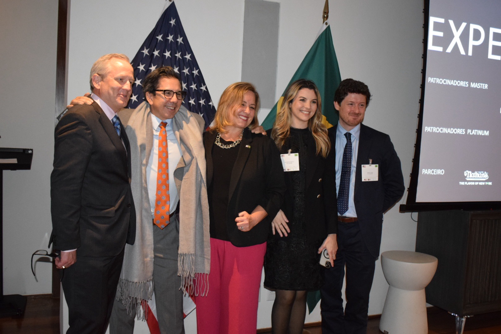 Cônsul-geral dos EUA em SP promove recepção exclusiva para celebrar o ...